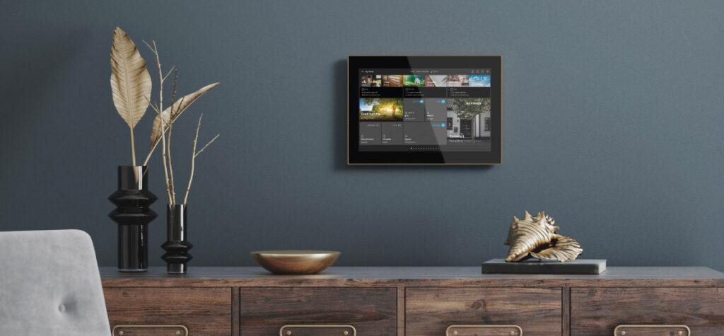 Descubre el premiado control SmartTouch 10" de ABB